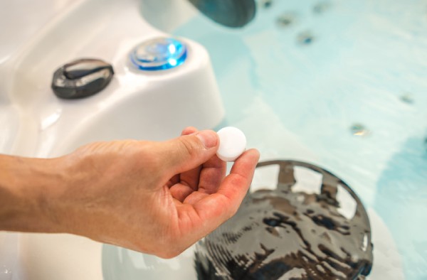 Get Rid of Hot Tub Bacteria Effectively With These 4 Tips